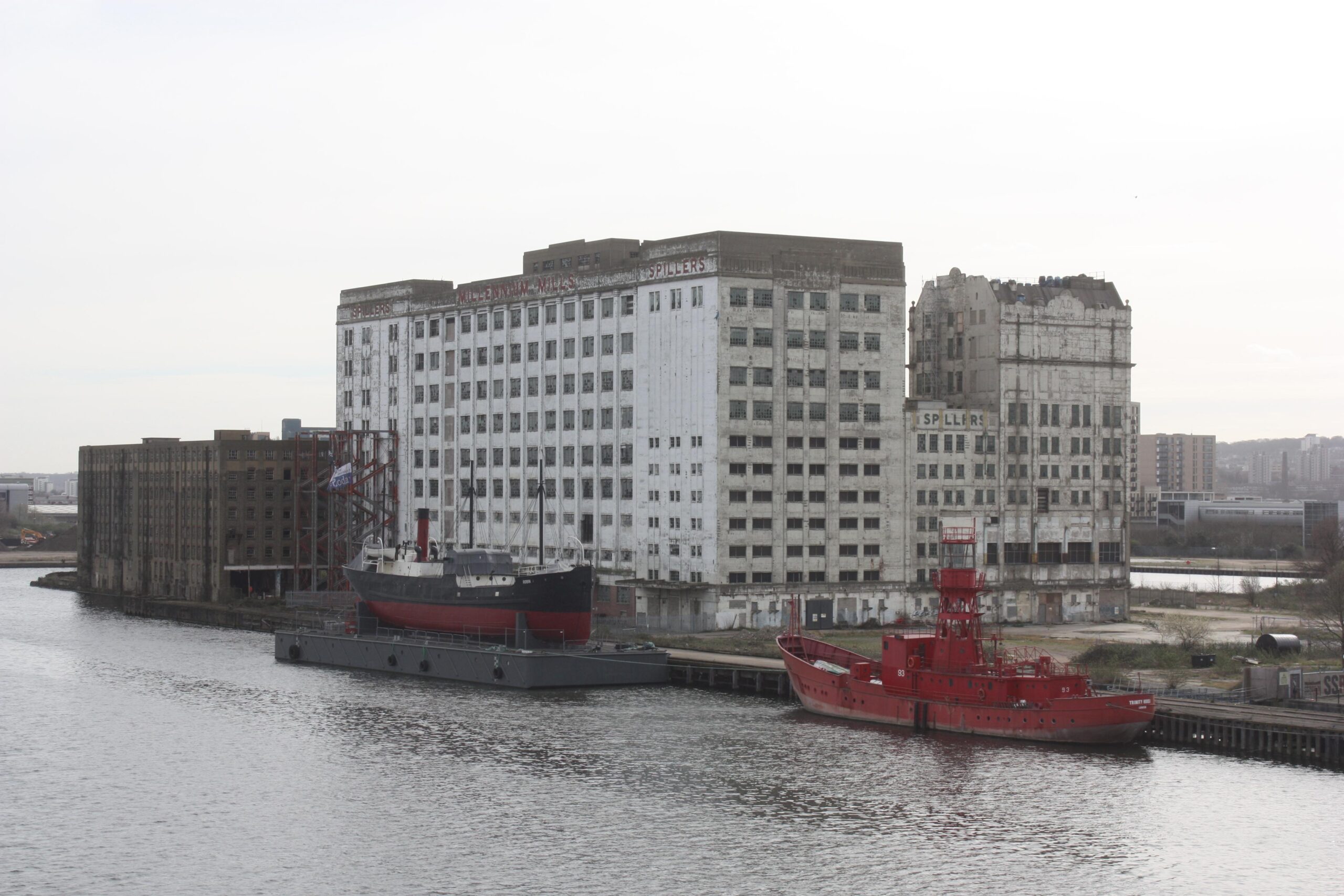 Walking Tour - London's Port History - Part 3 The Royal Docks ...